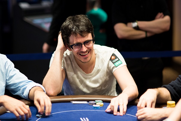 Hand der Woche – Ike Haxtons Traum-Flop gegen Phil Ivey